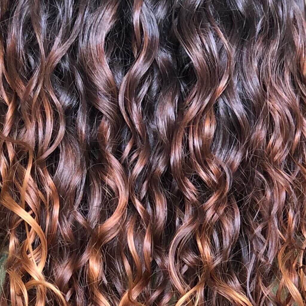 Wavy Curls: 2A, 2B, 2C Hair Types Explained | LOHY – LOHY.